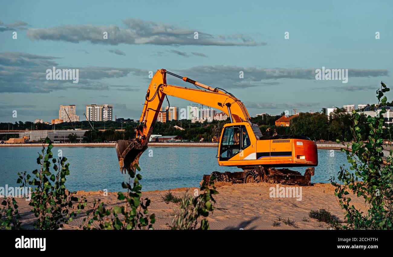 Engineering vehicle hi-res stock photography and images - Alamy