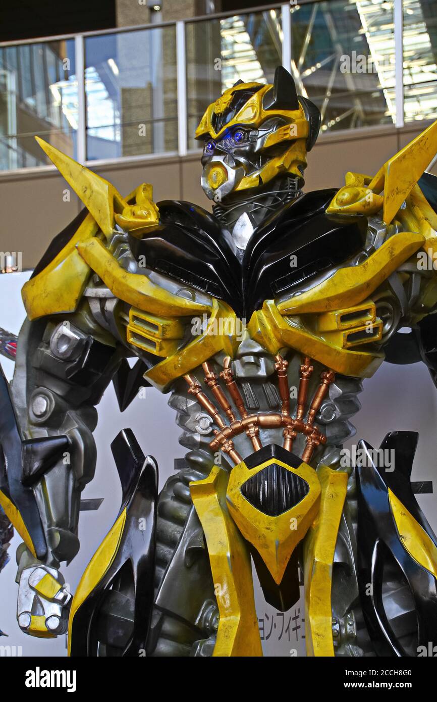The Replica of Bumblebee robot statue from Transformers Age of ...
