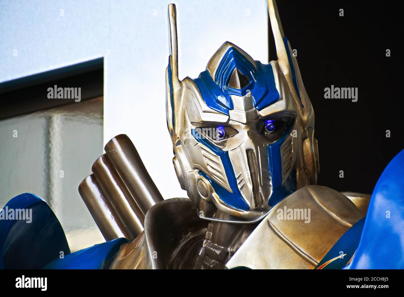 The Replica of Optimus Prime robot statue from Transformers Age of ...