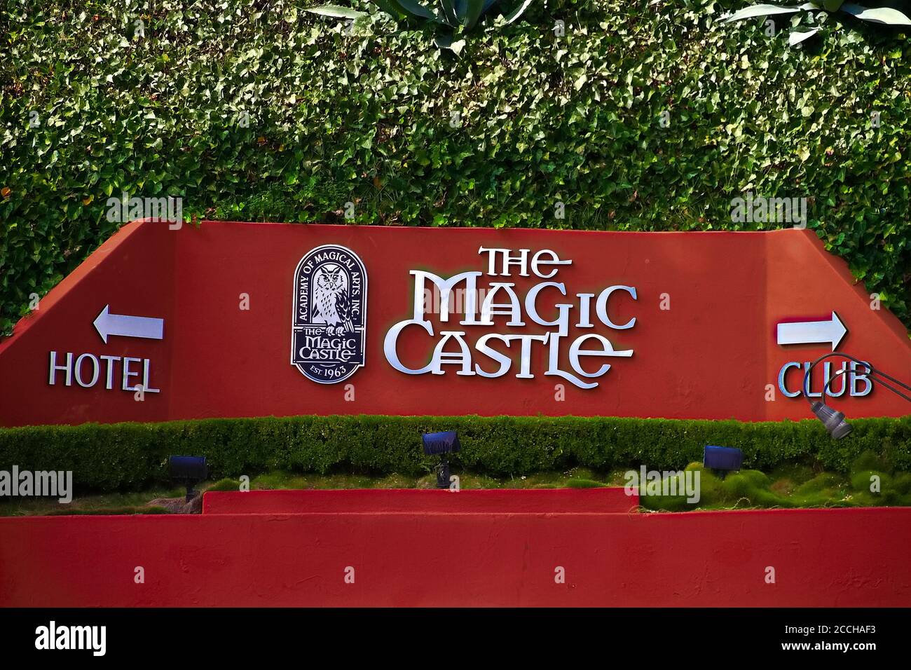 Academy of magical arts hi-res stock photography and images - Alamy