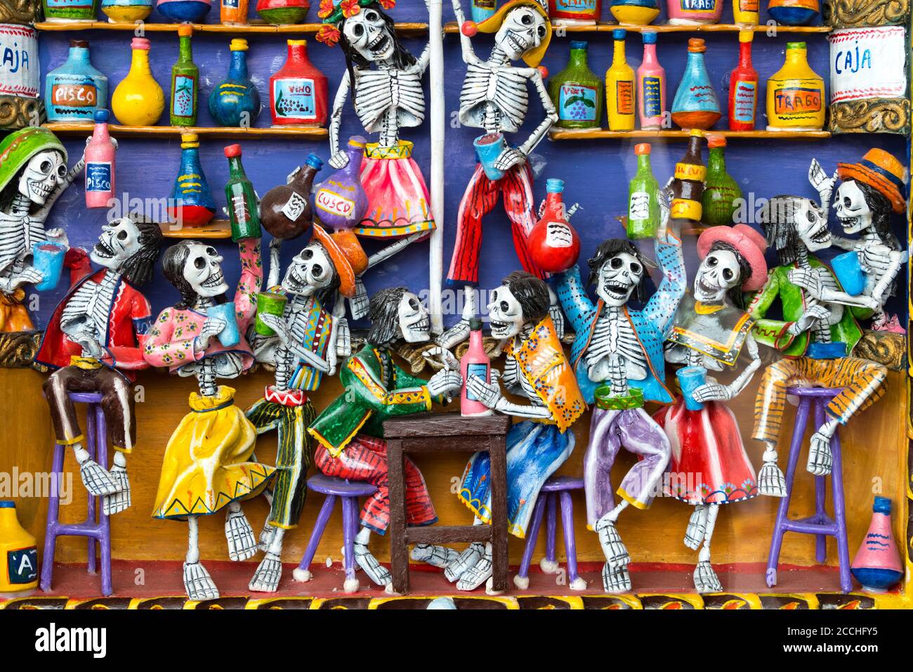 Peruvian crafts hi-res stock photography and images - Alamy