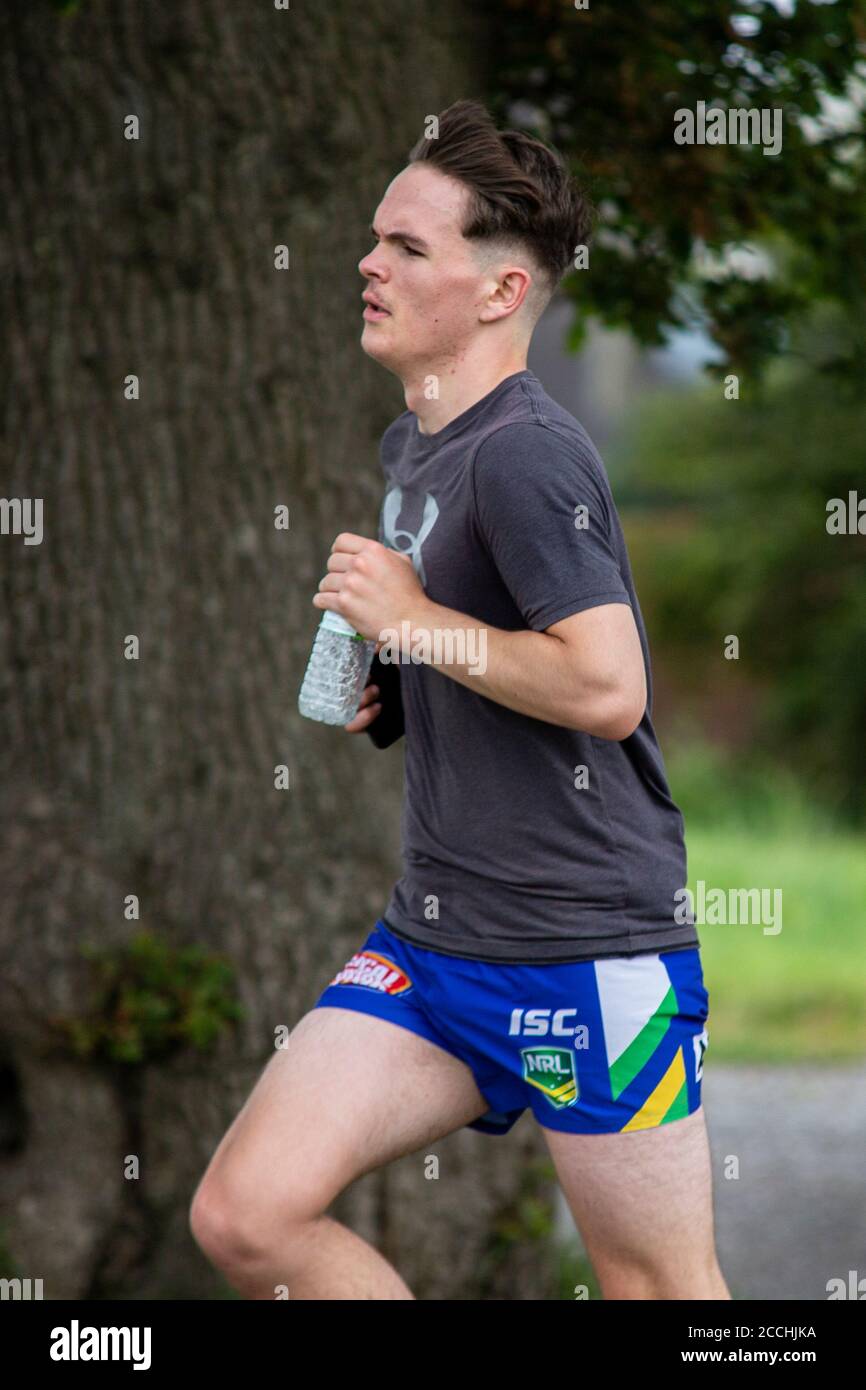 Tondu RFC 140km Fun Run around Pandy Park in aid of Y Bont on the 22nd ...