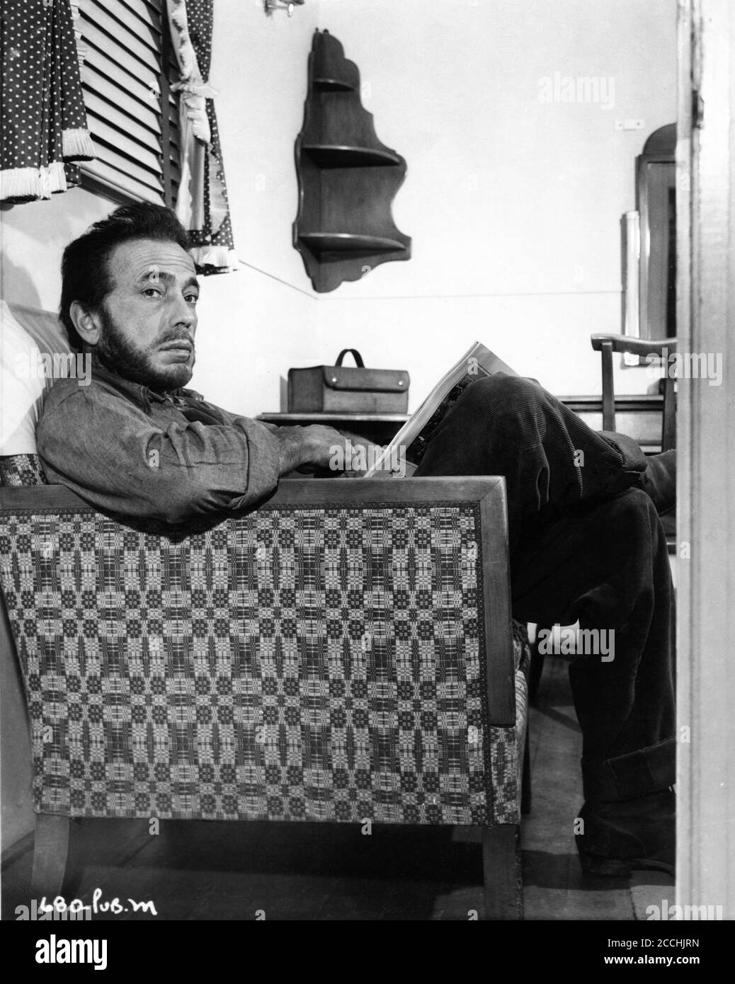 1940s dressing room Black and White Stock Photos & Images - Alamy