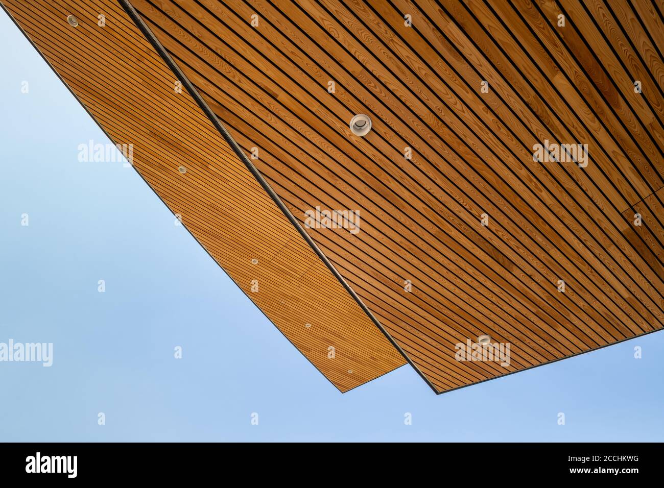 Hancher Auditorium at the University of Iowa designed by Pelli Clarke ...