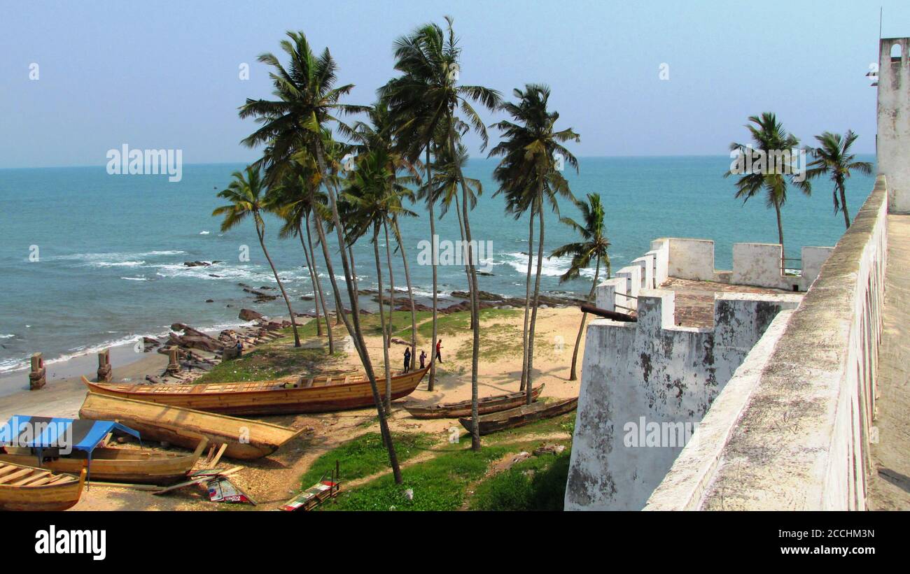 Elmina castle hi-res stock photography and images - Alamy