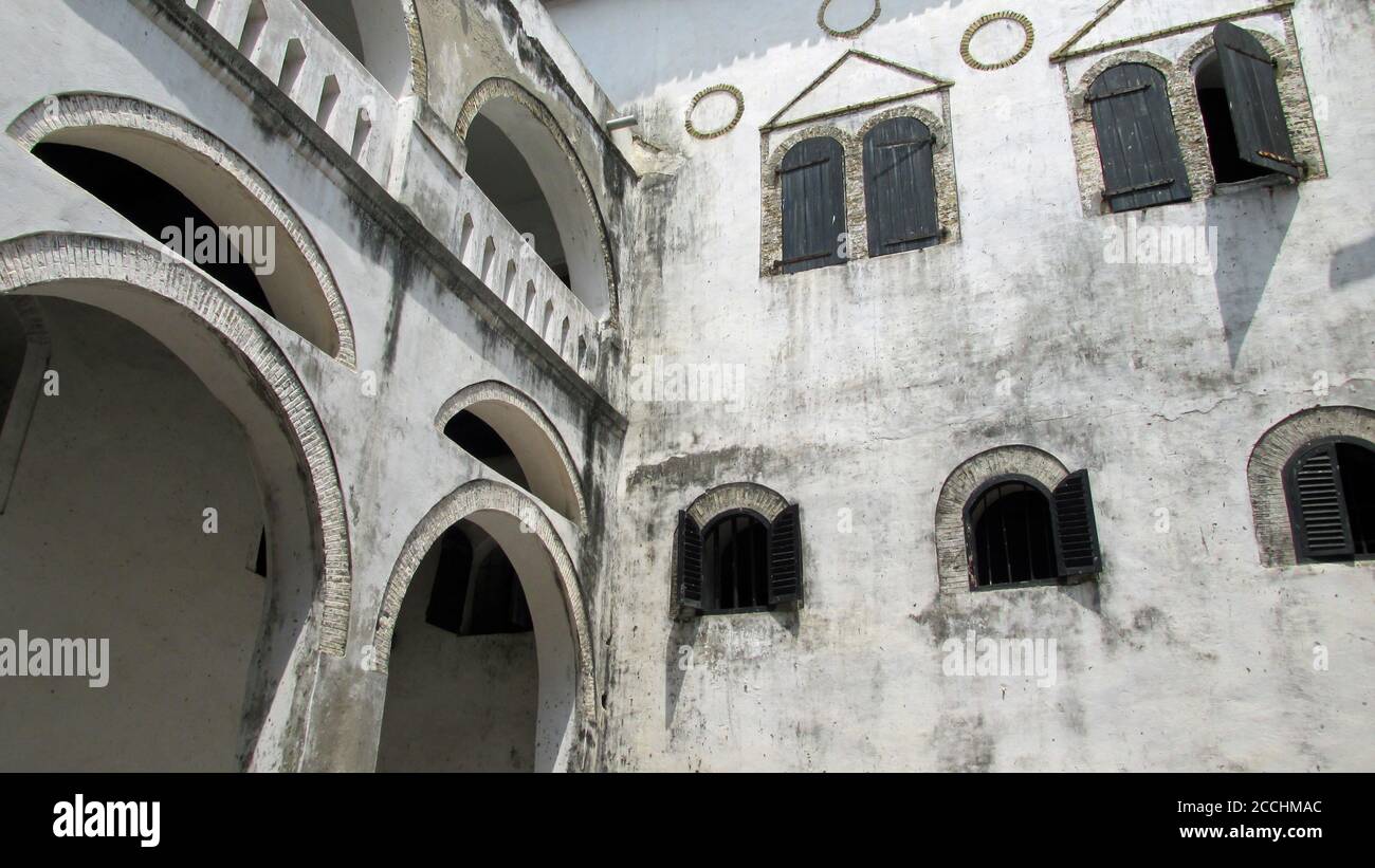 Elmina castle slave trade hi-res stock photography and images - Alamy