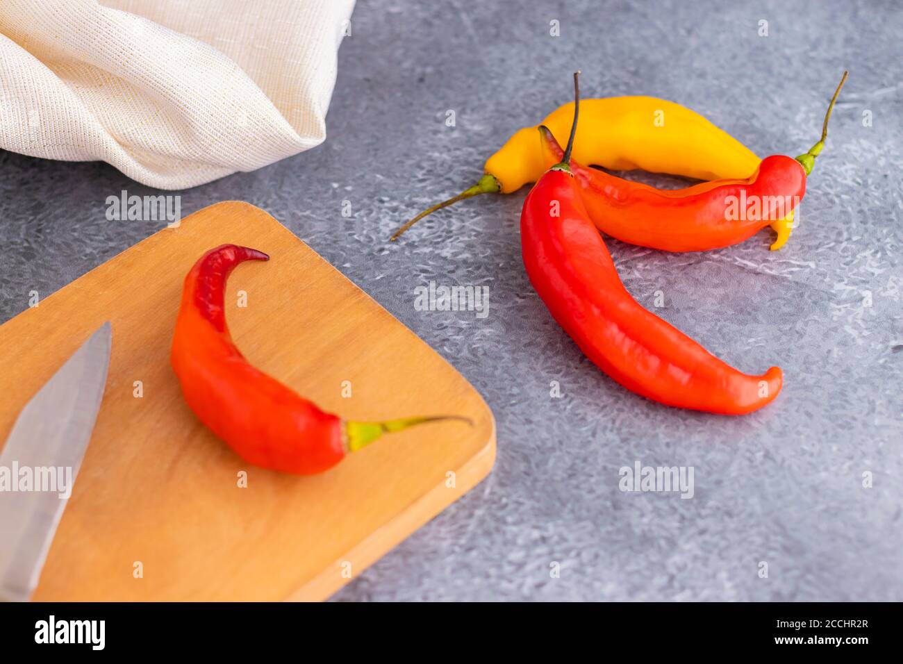 Presentation of Peruvian hot red chili (Aji Limo Stock Photo - Alamy