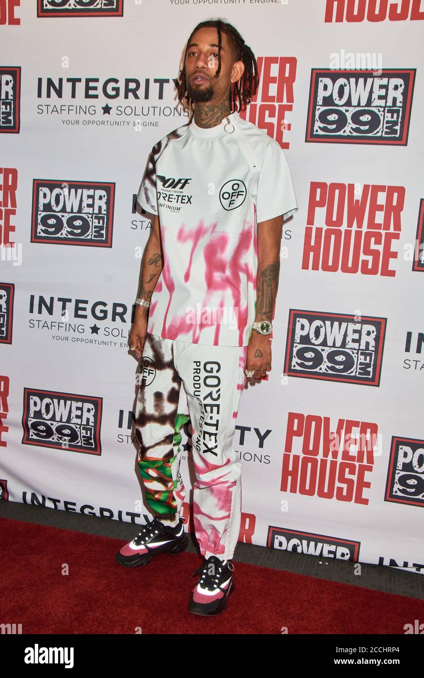 Rock fm hi-res stock photography and images - Alamy