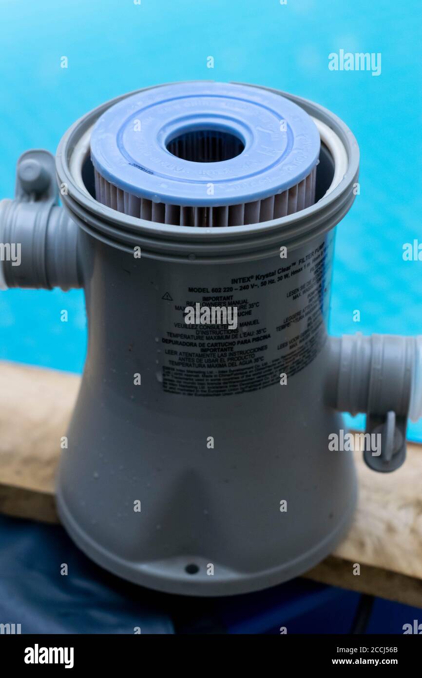 Pool pump hi-res stock photography and images - Alamy