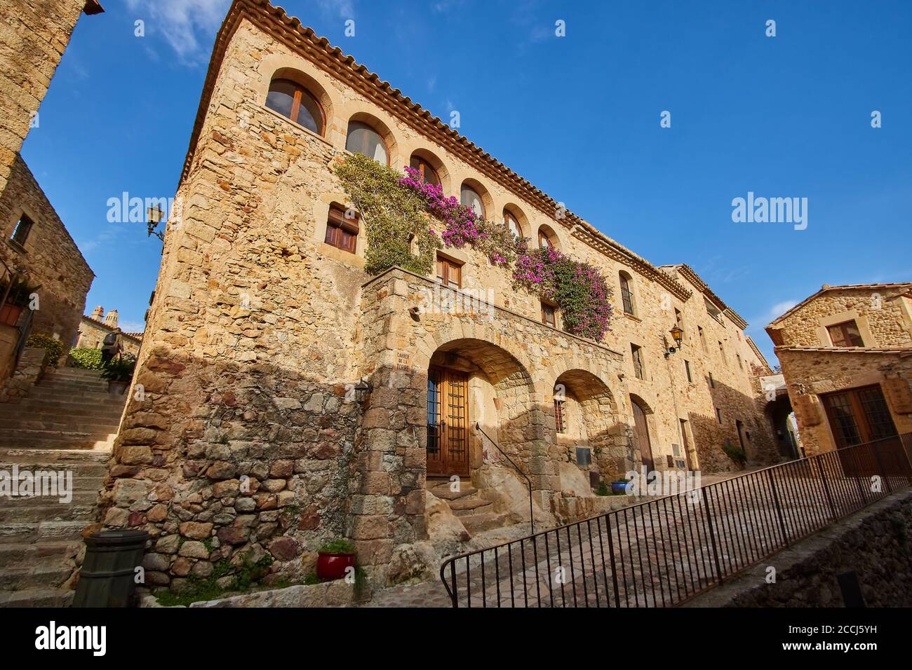 Pals spain historic village town hi-res stock photography and images ...