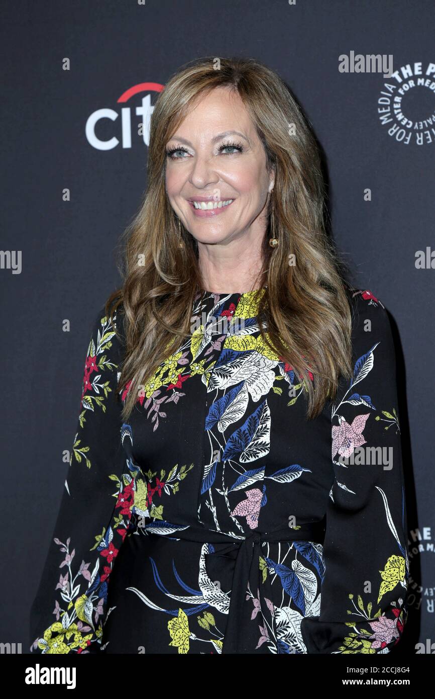 LOS ANGELES - MAR 24: Allison Janney at the 2018 PaleyFest Los Angeles ...