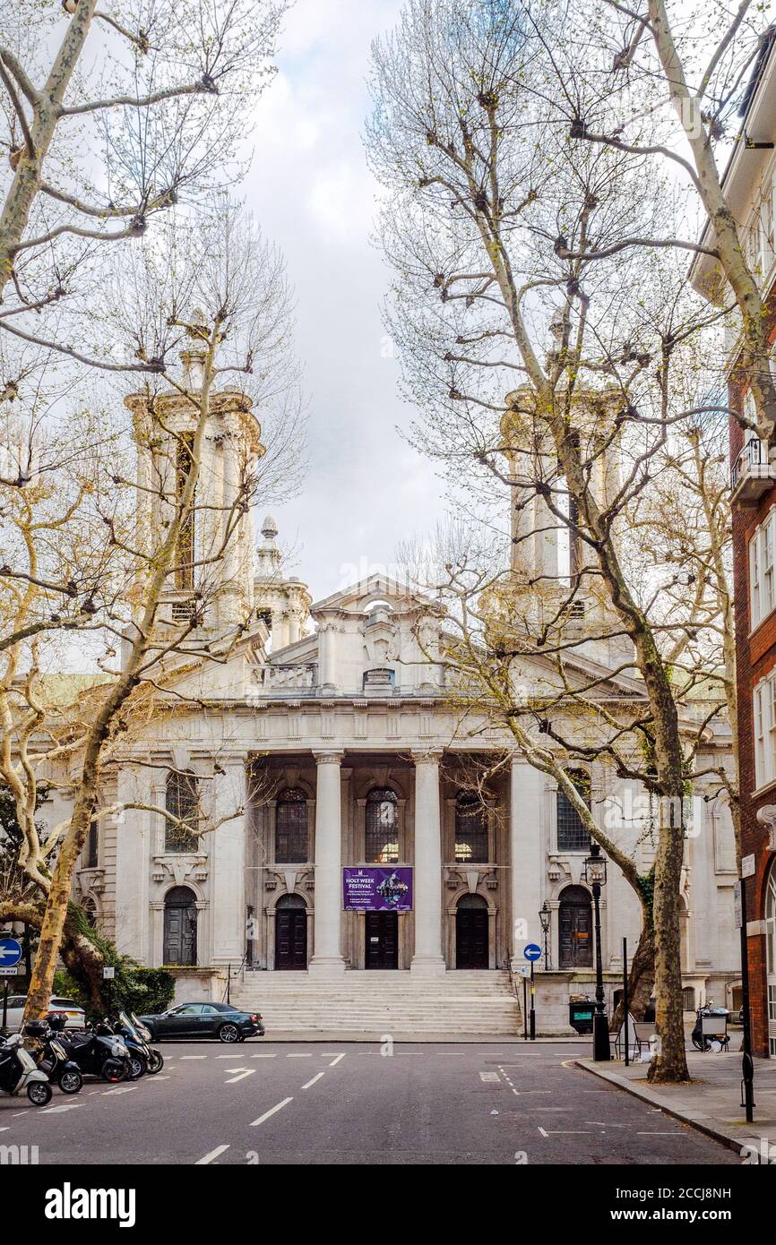 St johns smith square hi-res stock photography and images - Alamy