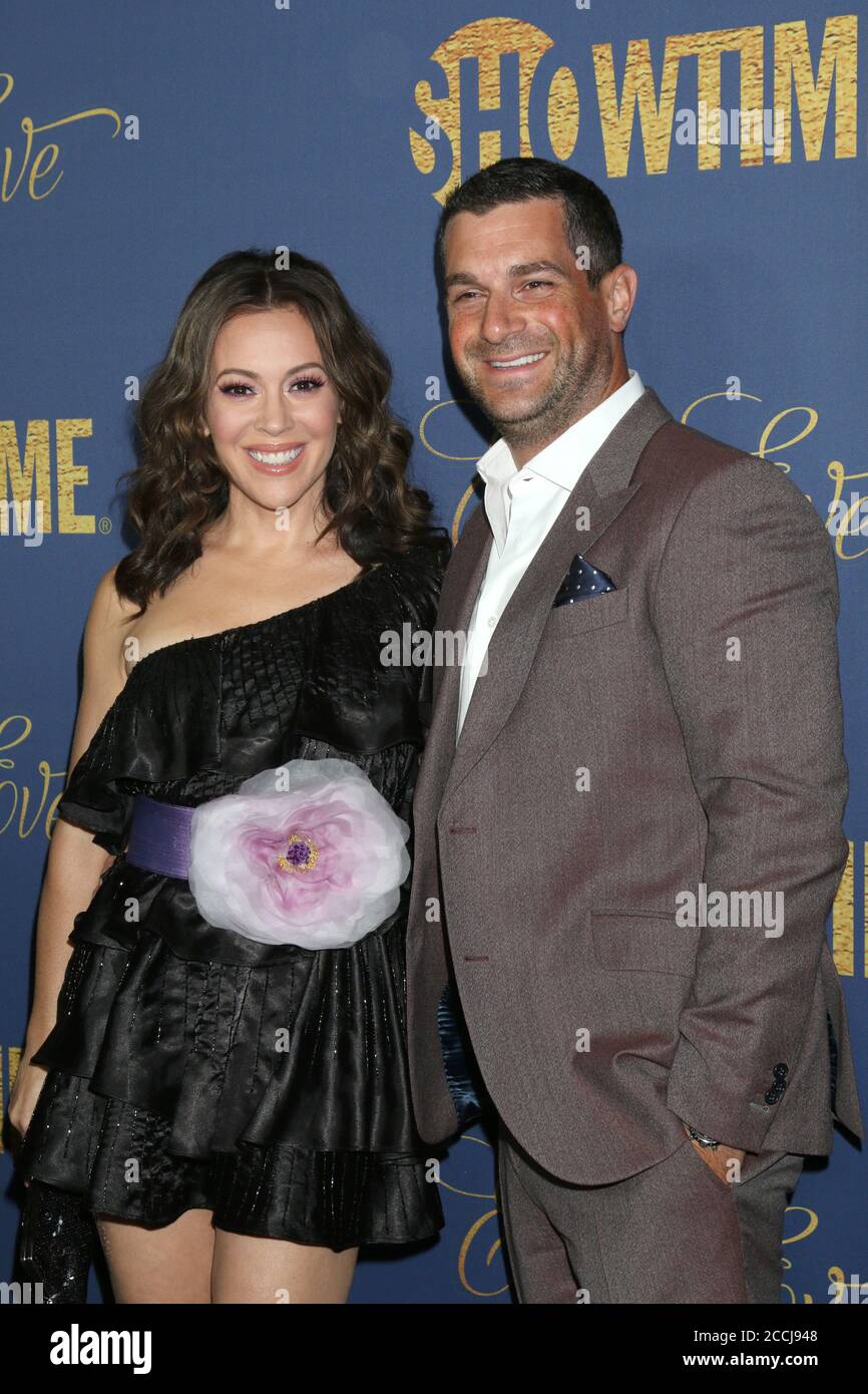 LOS ANGELES - SEP 16: Alyssa Milano, Dave Bugliari at the Showtime Emmy ...