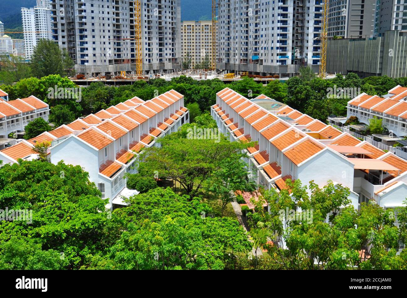 Multi storey blocks hi-res stock photography and images - Alamy