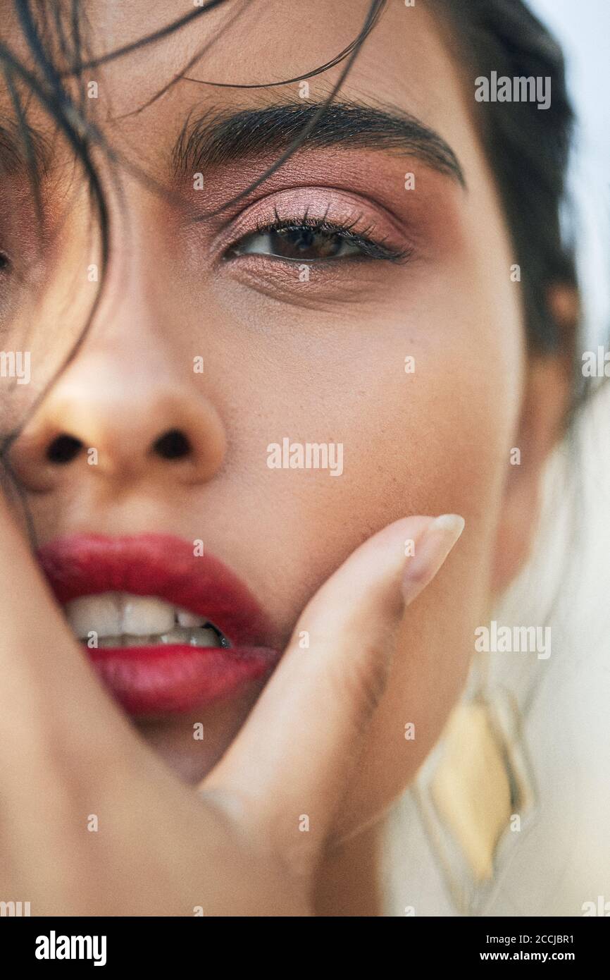 Professional model shoot hi-res stock photography and images - Alamy