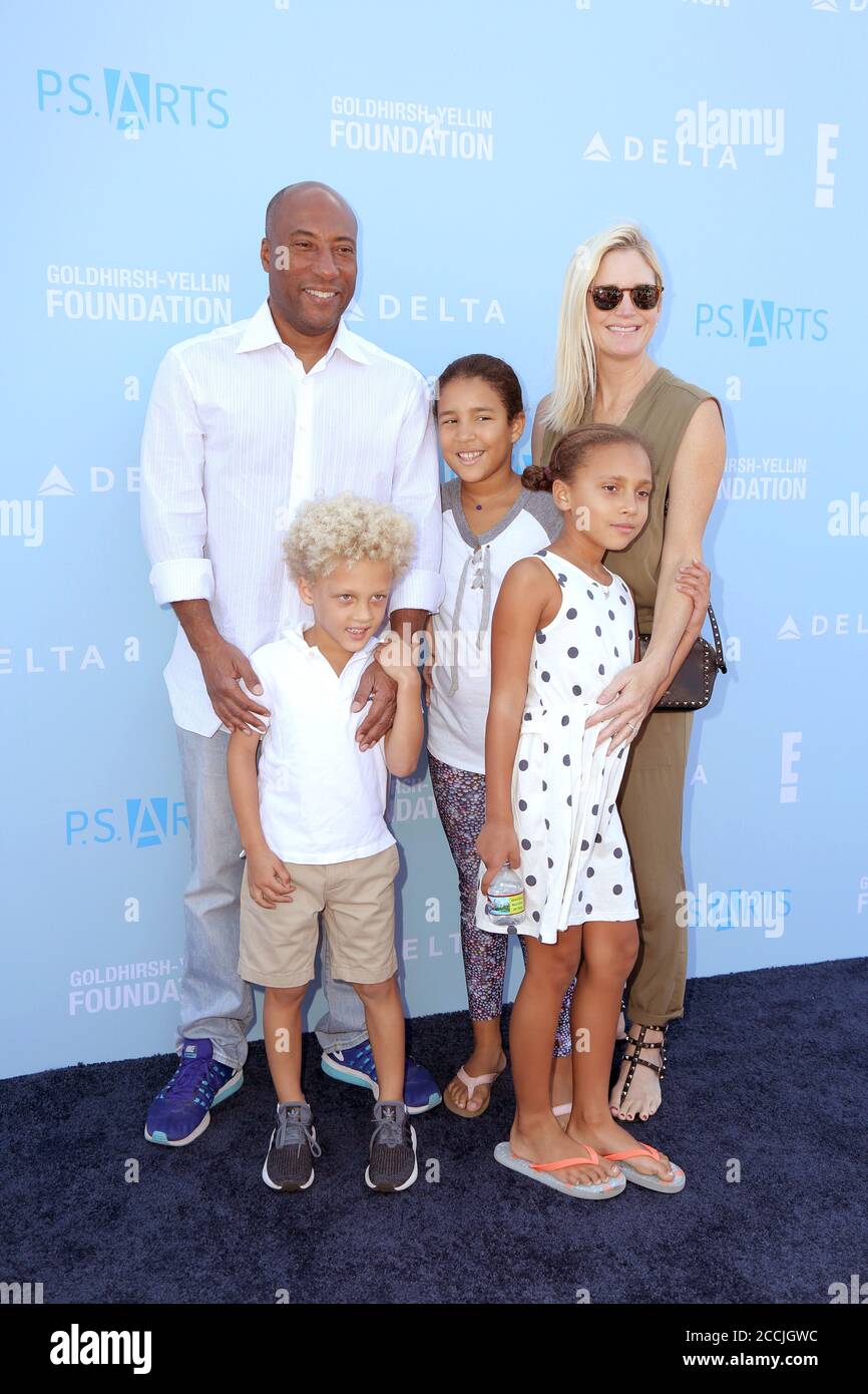 LOS ANGELES - OCT 7: Byron Allen, Jennifer Lucas, Olivia Rose Allen ...