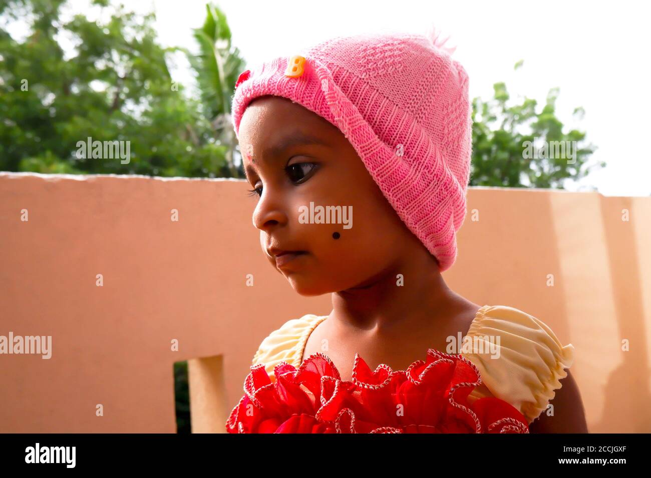 Cute indian girl closeup beautiful hi-res stock photography and images ...
