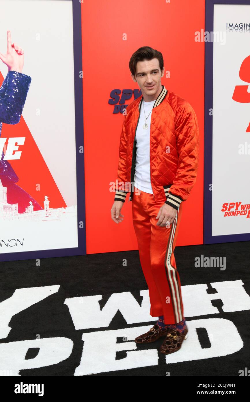 LOS ANGELES - JUL 25: Drake Bell at The Spy Who Dumped Me Premiere at ...