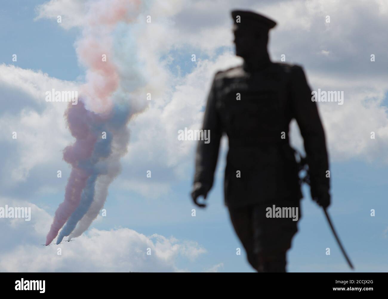 Soviet flag 2020 hi-res stock photography and images - Alamy