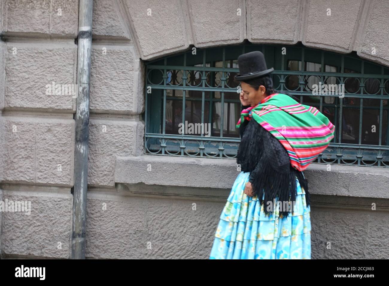Cholita bolivia hi-res stock photography and images - Alamy