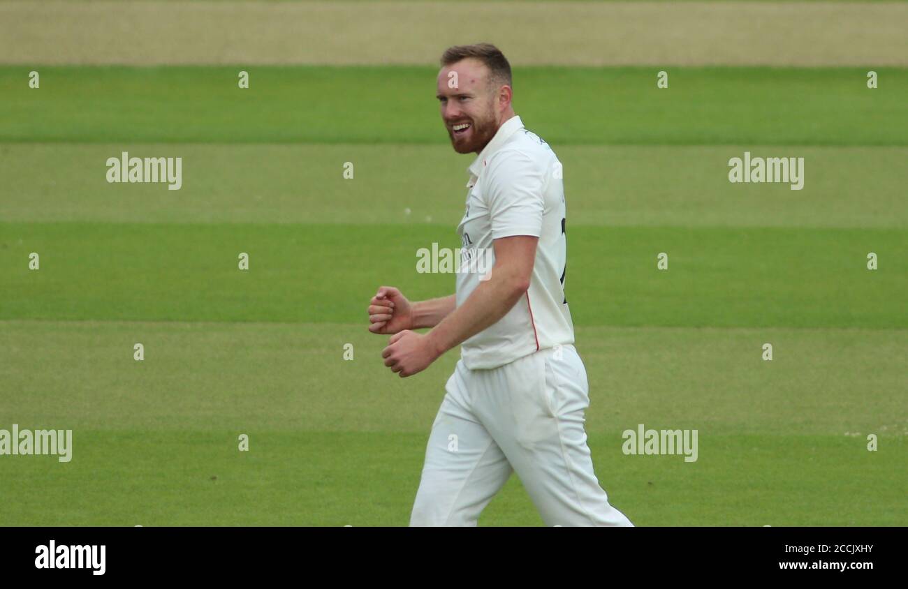 Cricket lamb hi-res stock photography and images - Alamy