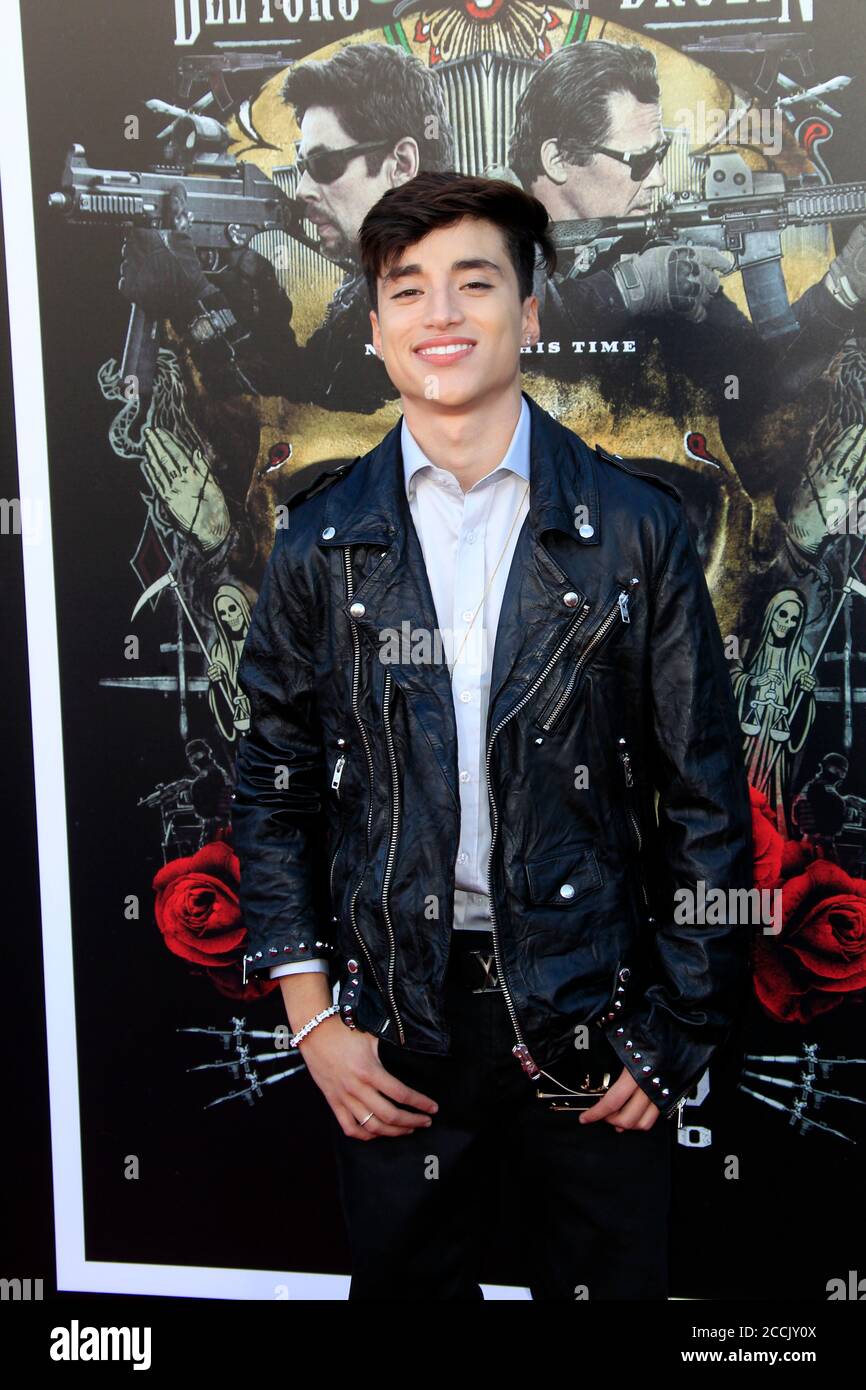 Elijah rodriguez hi-res stock photography and images - Alamy