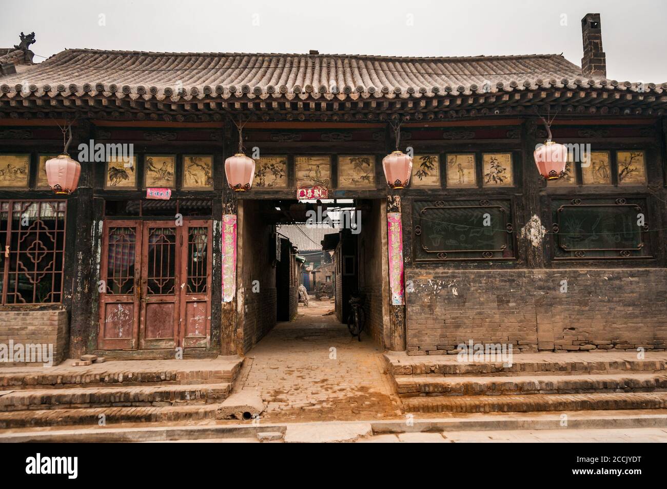 Poor restoration hi-res stock photography and images - Alamy