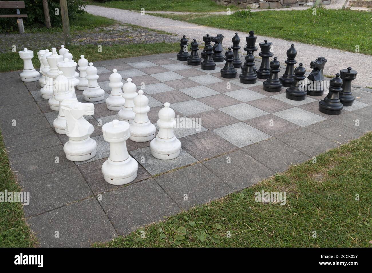 Chess figures hi-res stock photography and images - Alamy