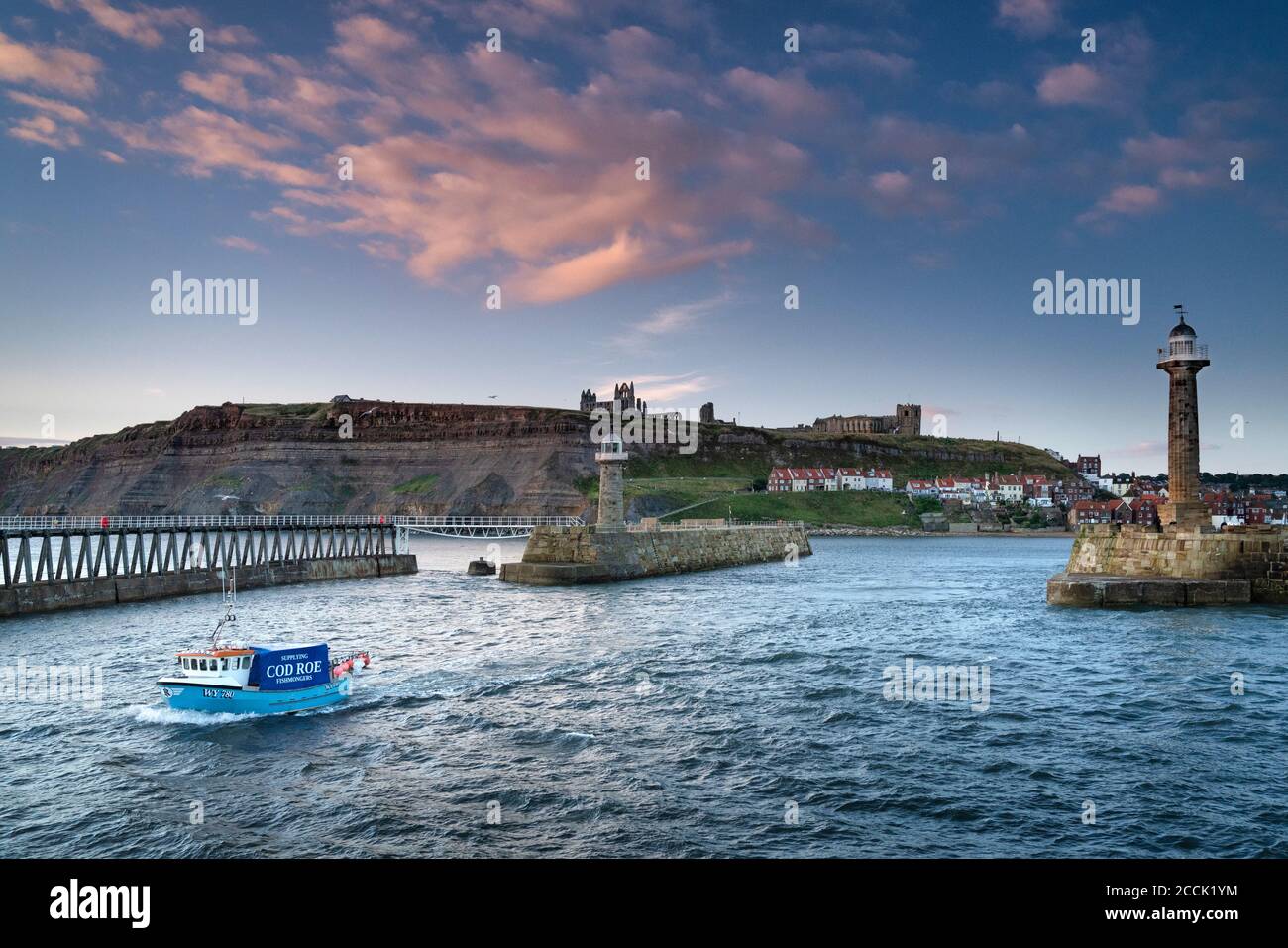 Whitby fishmongers hi-res stock photography and images - Alamy
