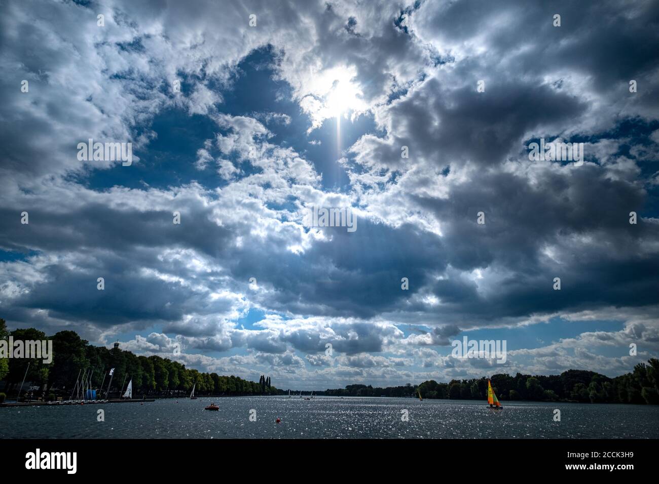 Hanover, Germany. 23rd Aug, 2020. Blue sky, sun and rain clouds can be ...