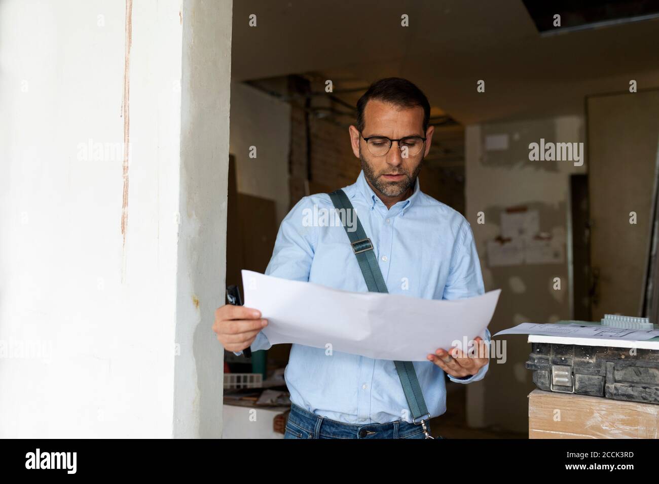 In under construction house room hi-res stock photography and images ...