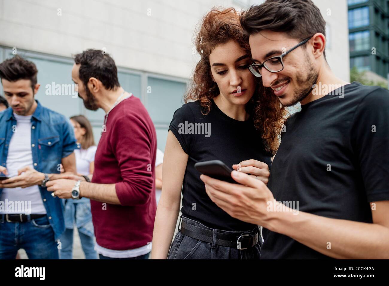 Men hanging out as friends hi-res stock photography and images - Alamy