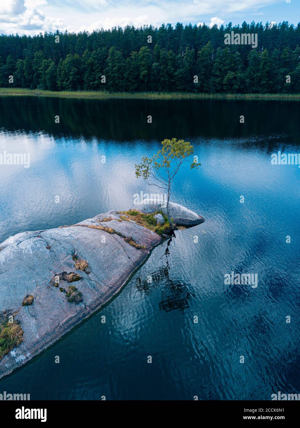 River islet hi-res stock photography and images - Alamy