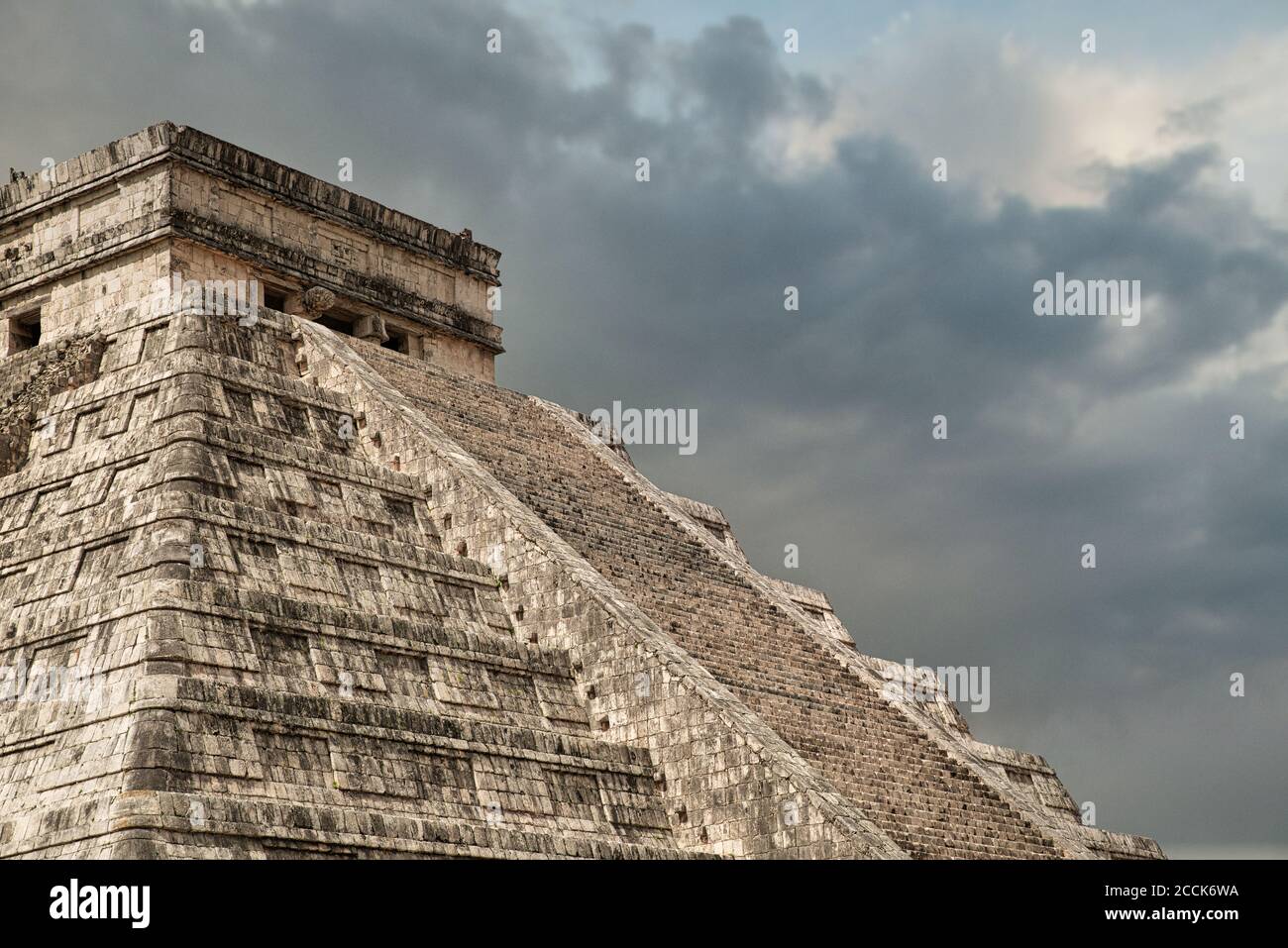 Ancient Mayan Jungle temple in Mexico Stock Photo - Alamy