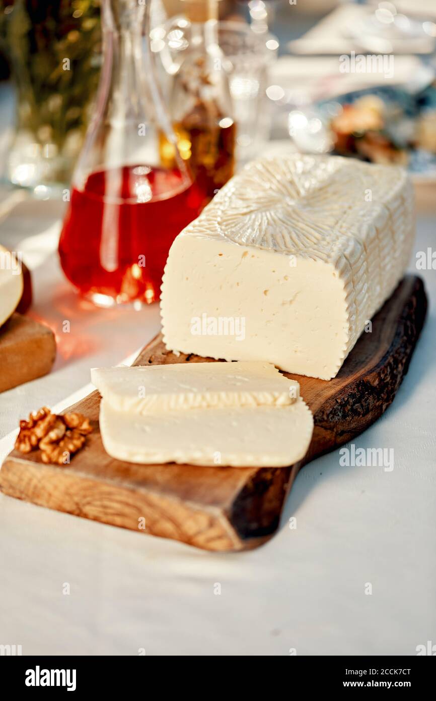 Wood cheese platter hi-res stock photography and images - Alamy