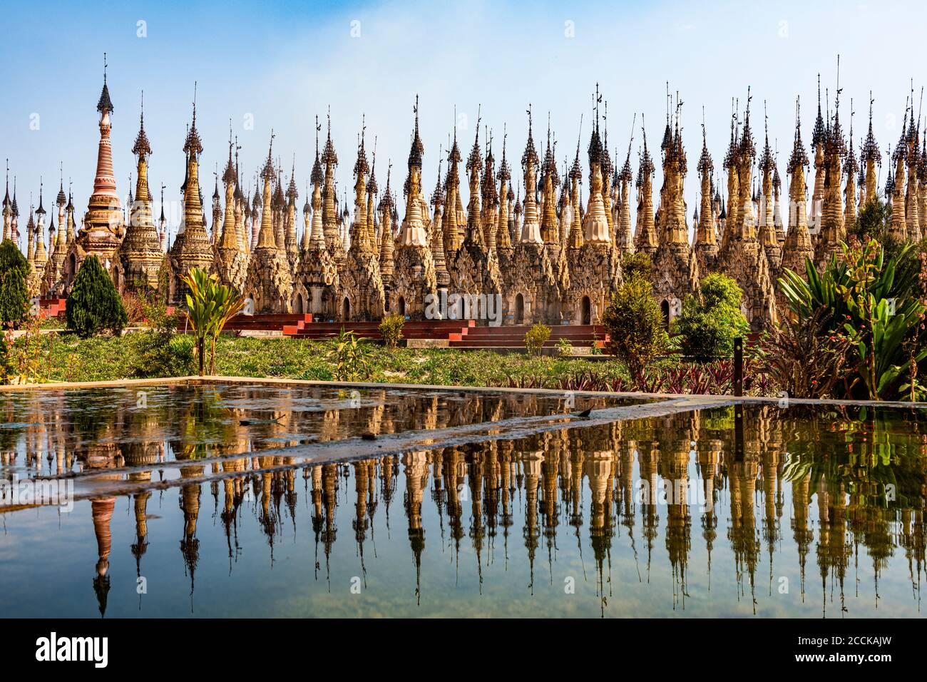 Kakku hi-res stock photography and images - Alamy