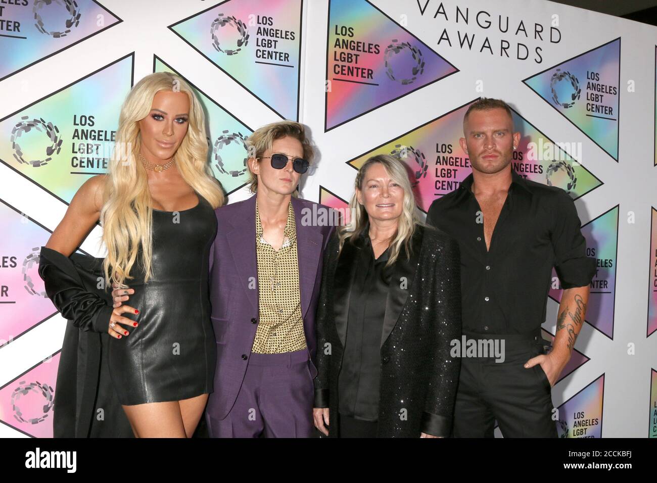 August getty gigi gorgeous nats getty hi-res stock photography and ...