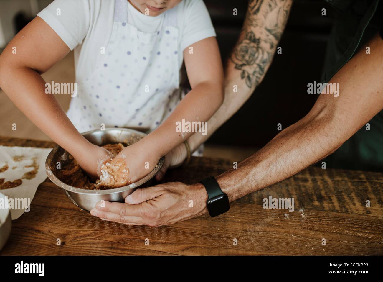 Father baking hi-res stock photography and images - Alamy