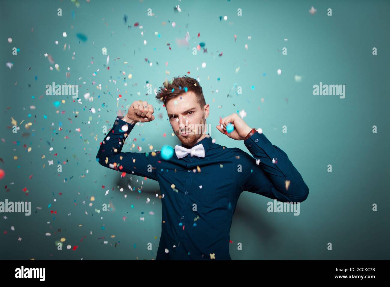 Throwing off hi-res stock photography and images - Alamy