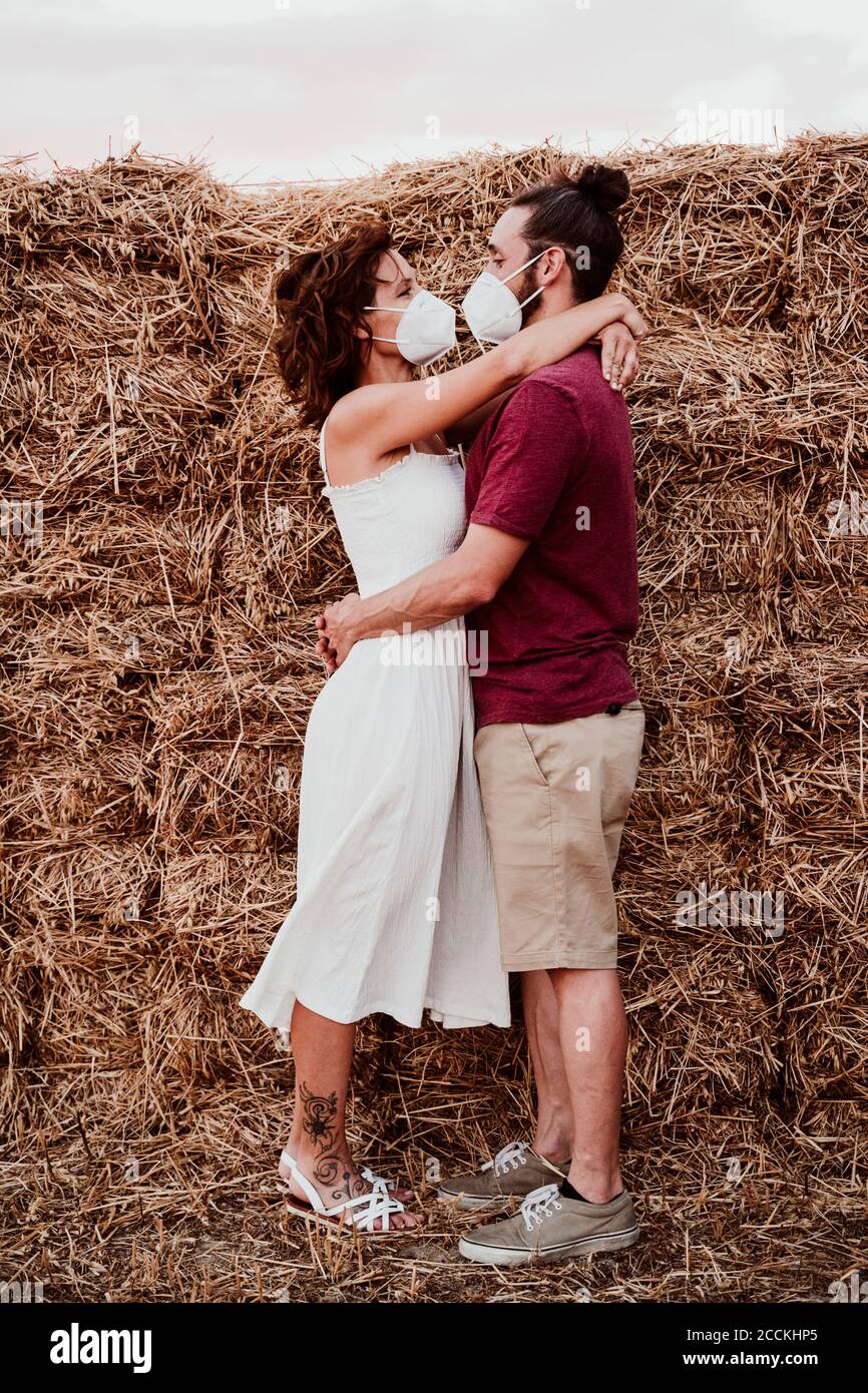 Face mask around arm hi-res stock photography and images - Alamy