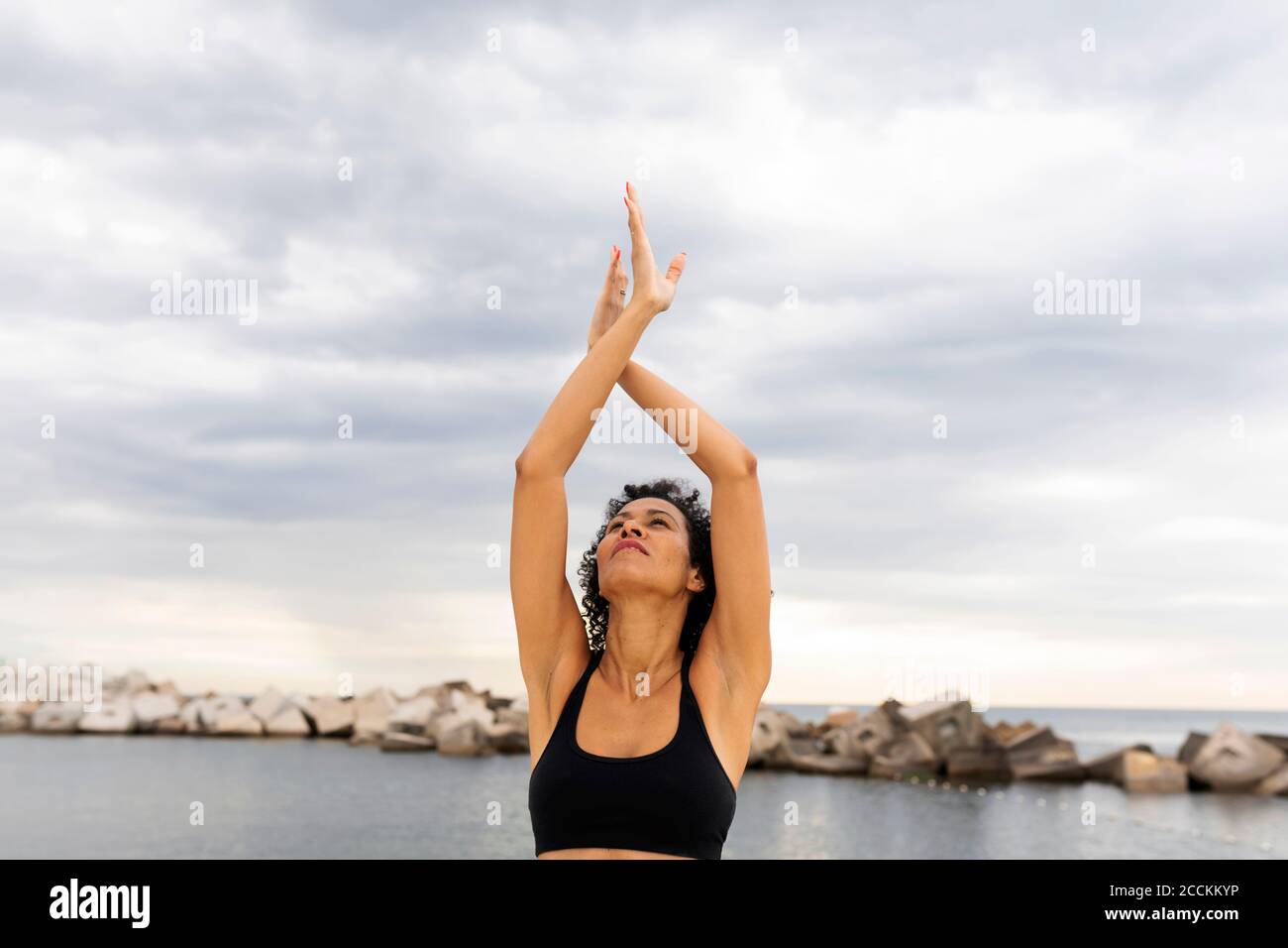 Bra arms up hi-res stock photography and images - Alamy