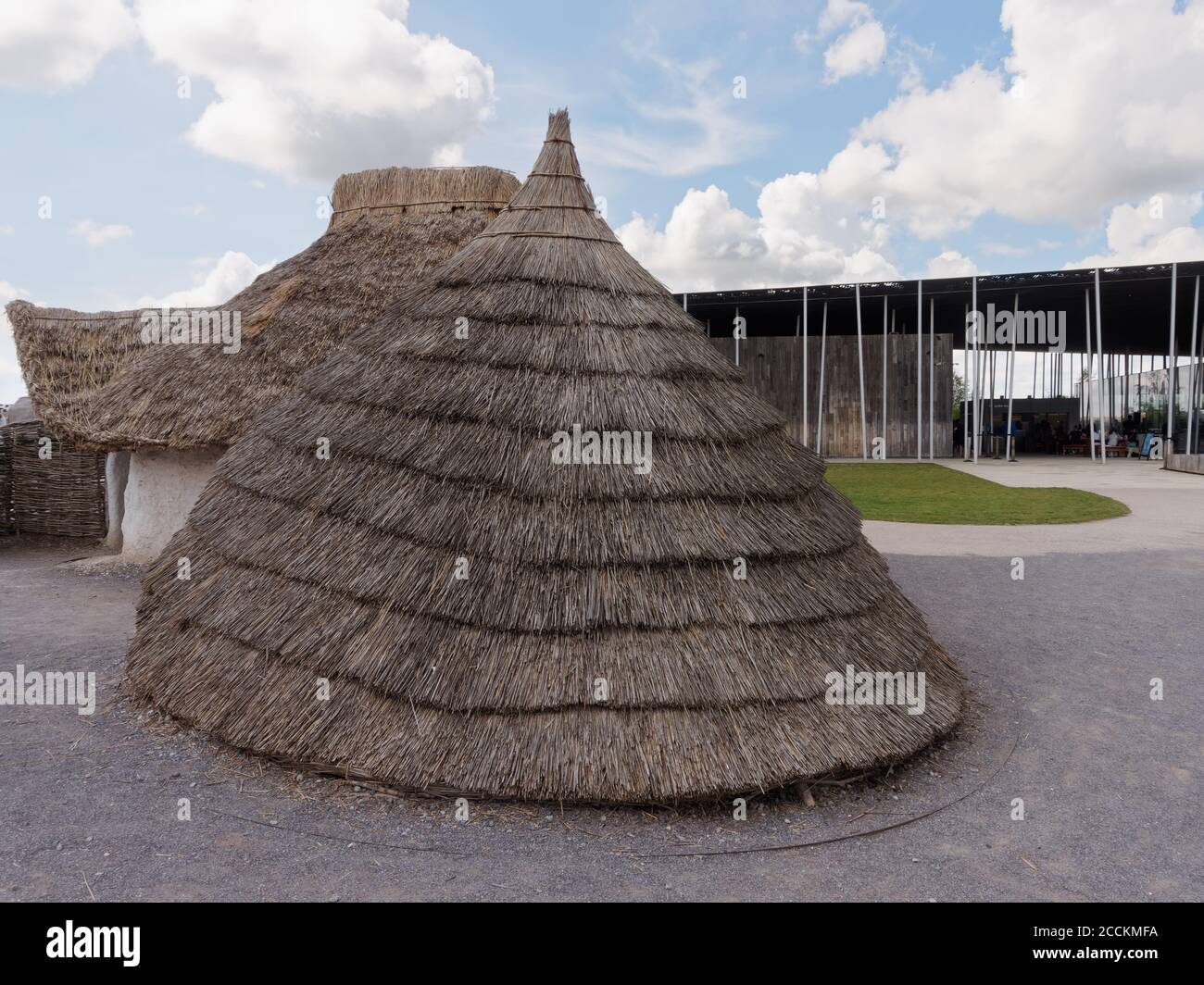 Stonehenge Neolithic Houses Stock Photo - Alamy