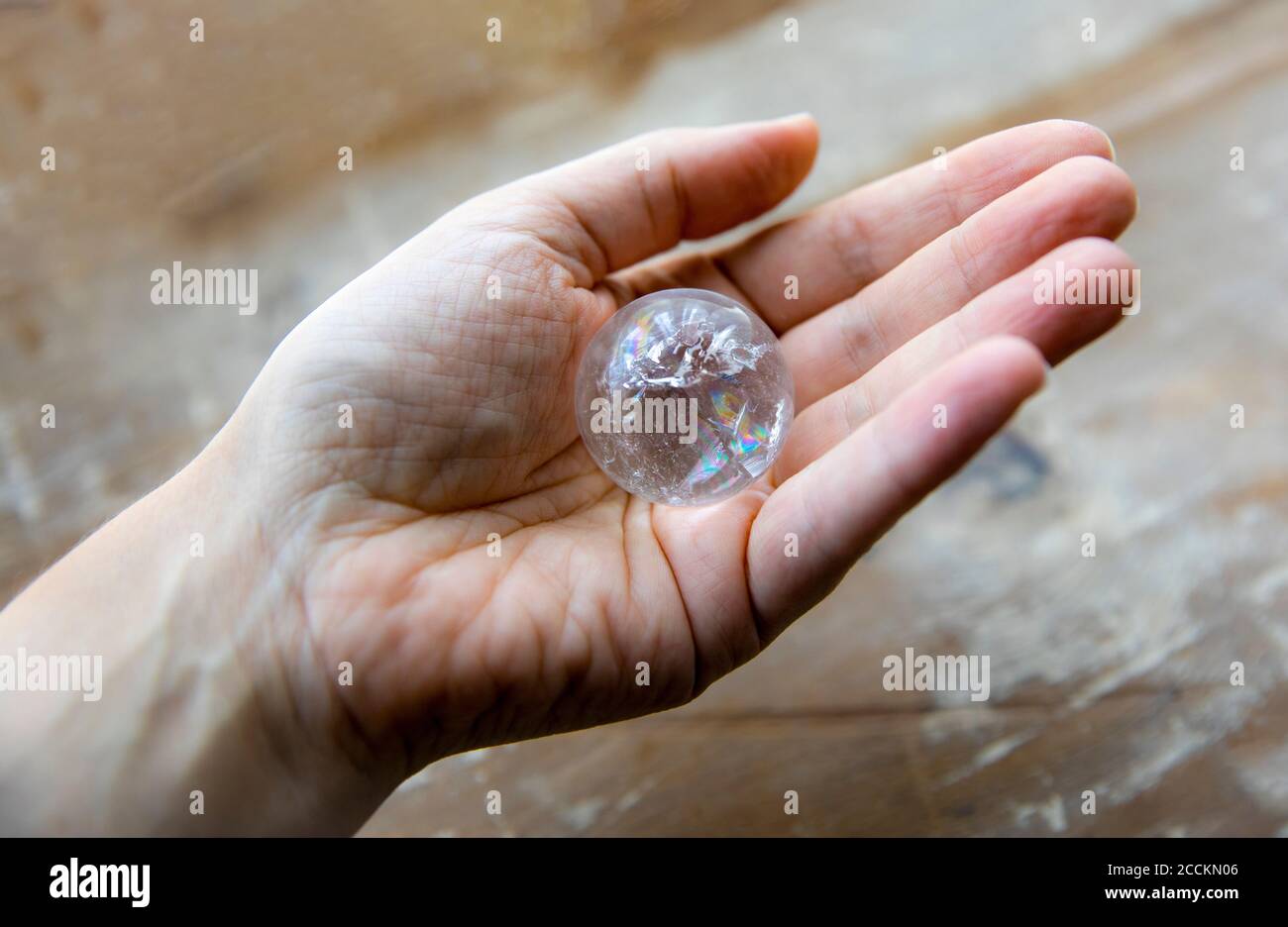 Clear quartz crystal hi-res stock photography and images - Alamy