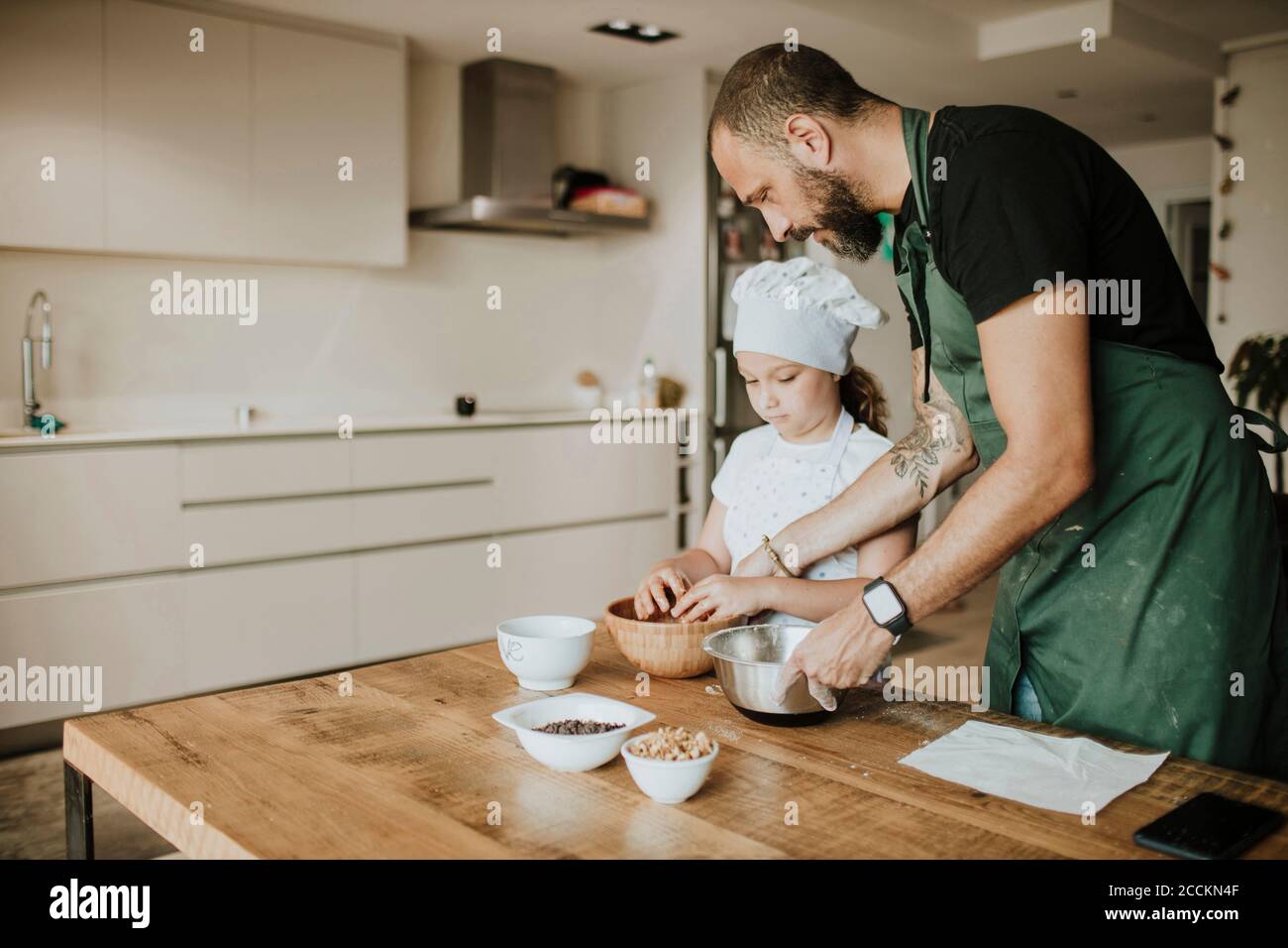Child baking at home hi-res stock photography and images - Alamy