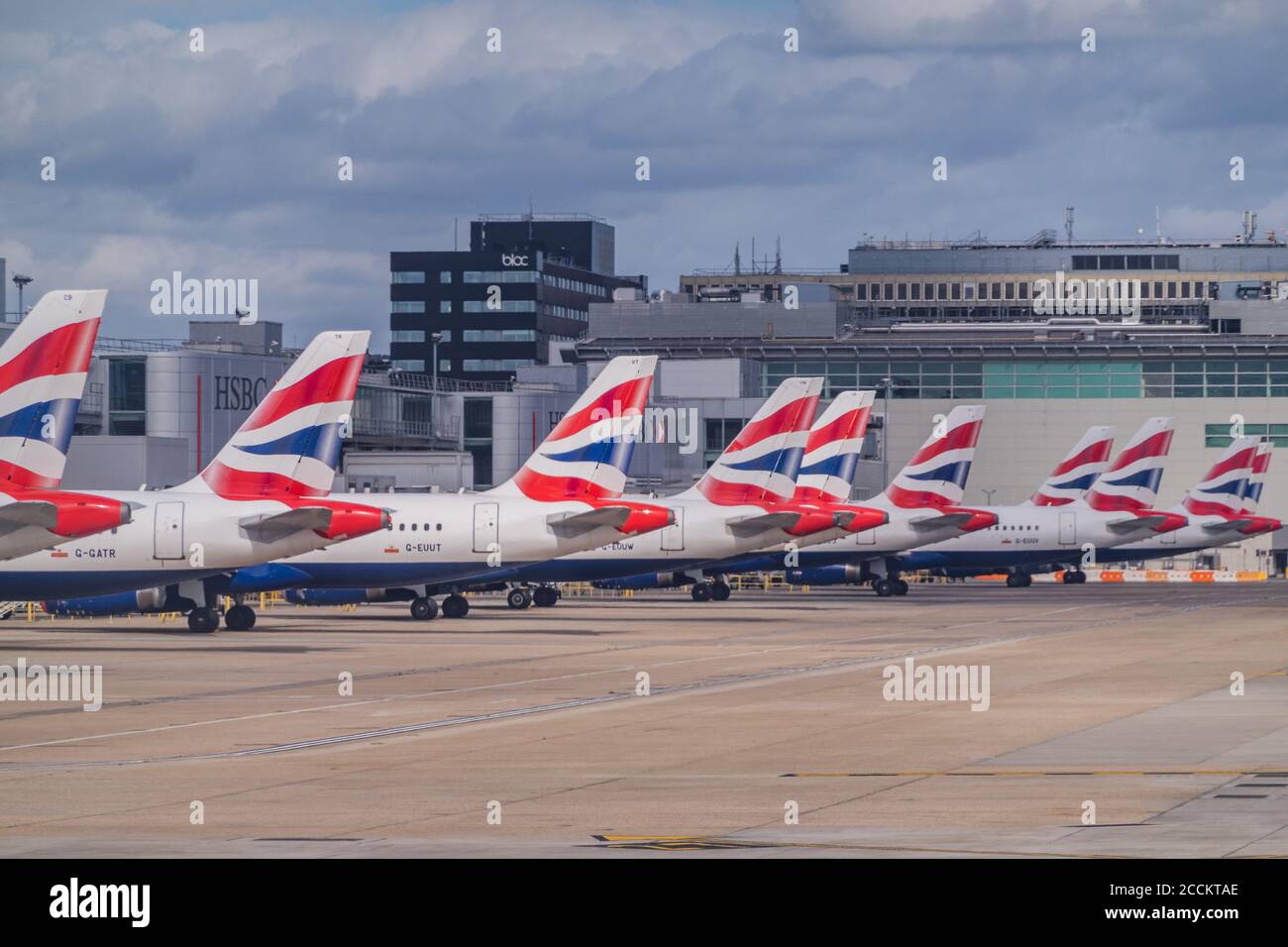 Hsbc gates hi-res stock photography and images - Alamy