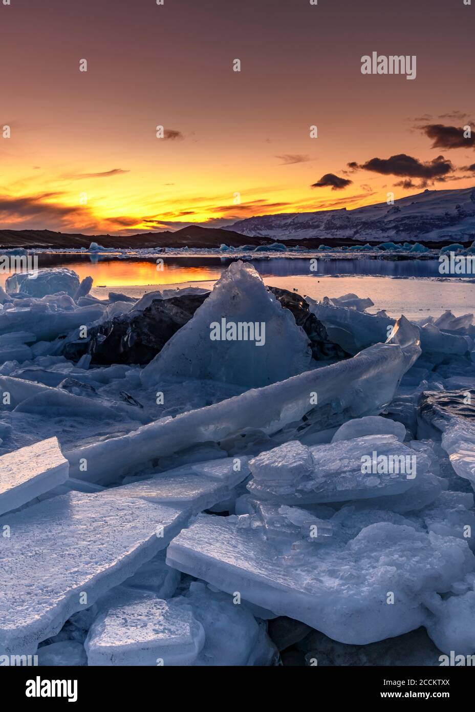 Diamond beach at sunset, Iceland Stock Photo - Alamy