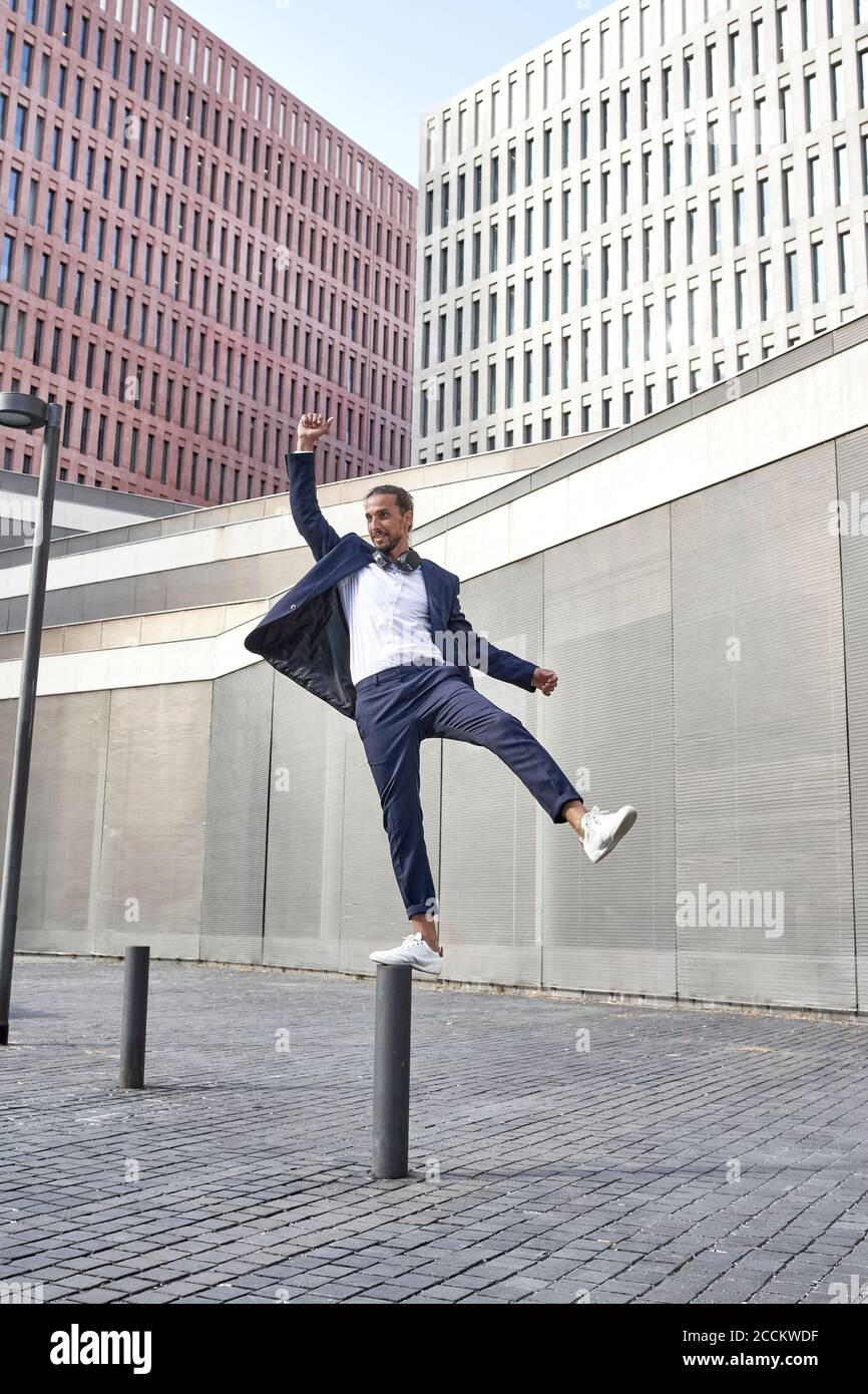 Balancing on pole hi-res stock photography and images - Alamy