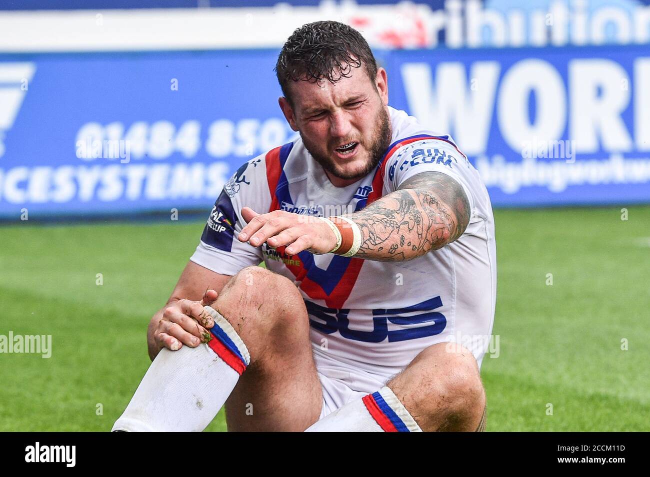 Huddersfield, UK, 22/08/2020 Wakefield Trinity's Jay Pitts holds his ...