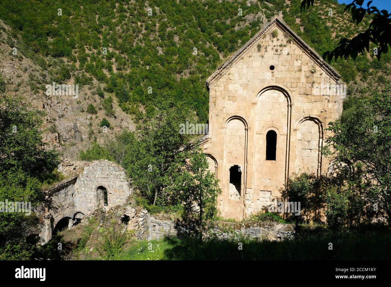 Old Church (Tekkale Kilisesi) in yusufeli Artvin turkey Stock Photo - Alamy