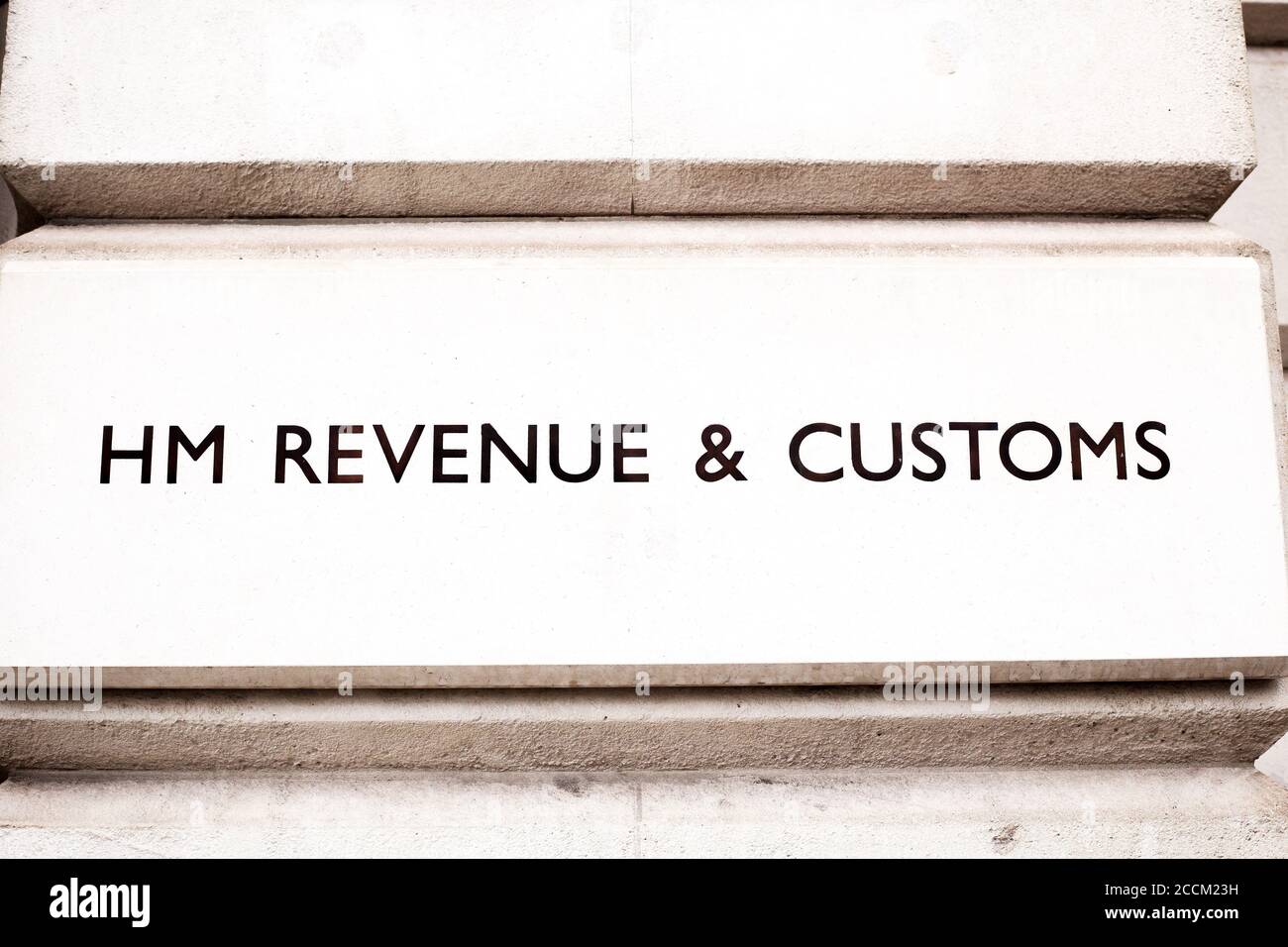 Office building notice board sign hi-res stock photography and images ...